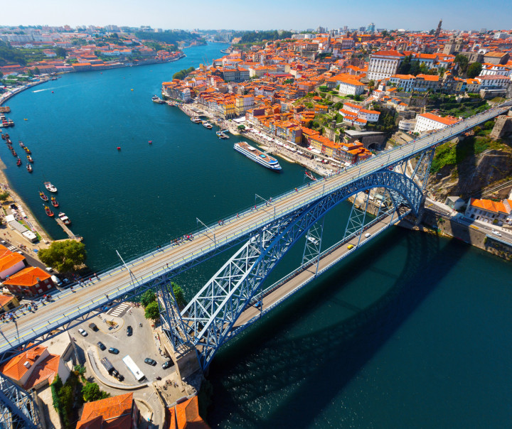 The Essential Guide to Finding the Best Area to Stay in Porto ... The Essential Guide to Finding the Best Area to Stay in Porto ...