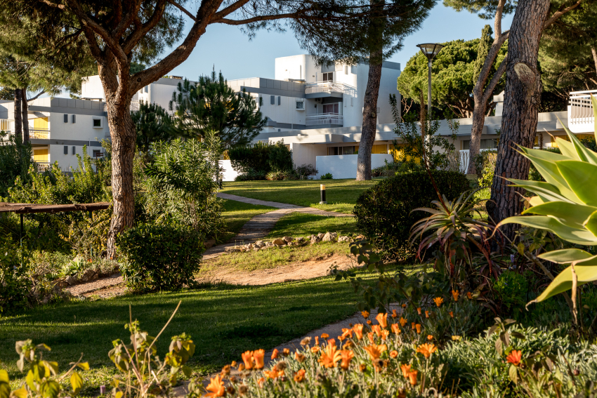 Pinhal da Marina Apartamentos Turísticos, Vilamoura, PT | Book online